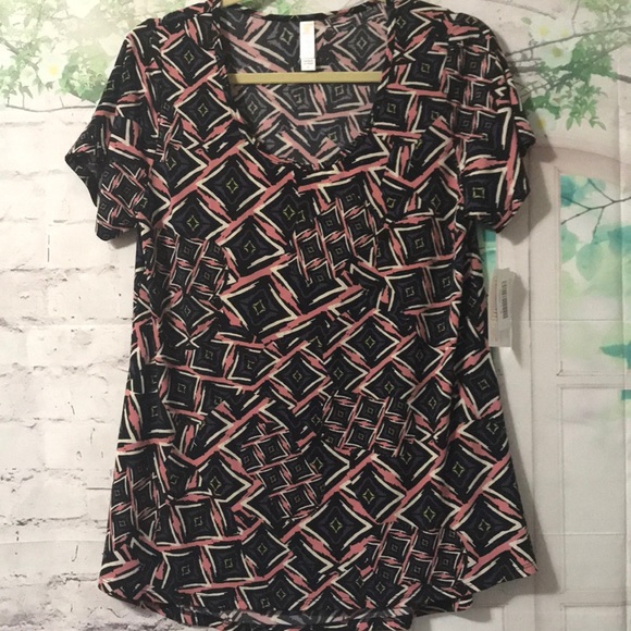LuLaRoe | Tops | Lularoe Classic T S | Poshmark